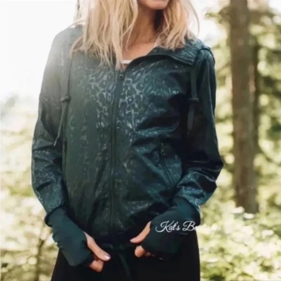 ZYIA | Jackets & Coats | Zyia Jade Bomber Jacket Jade | Poshmark